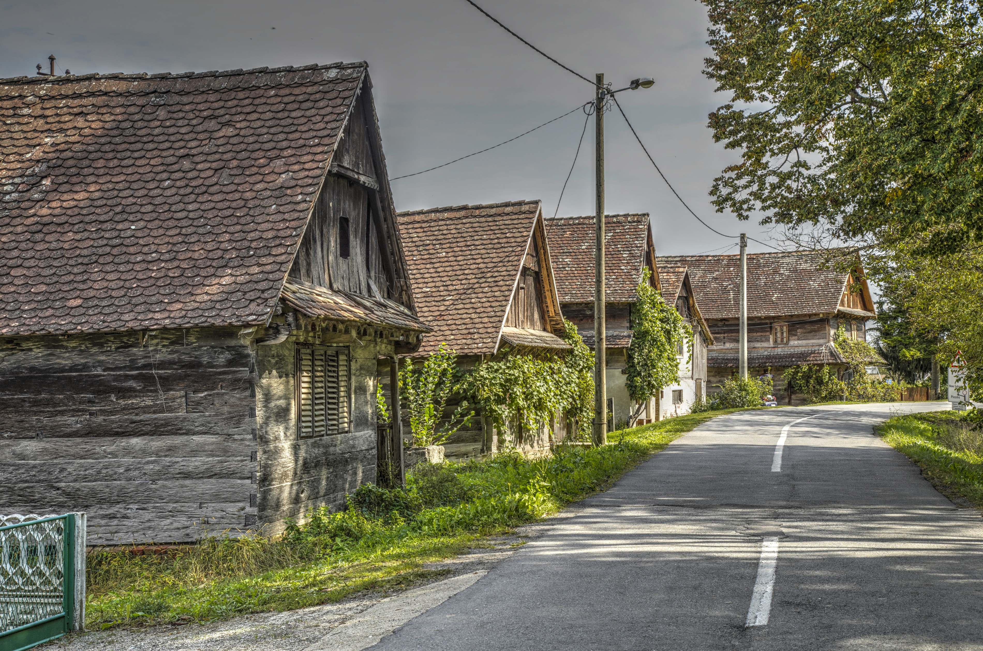 Visit Sisak-Moslavina County | Krapje - a village of architectural heritage